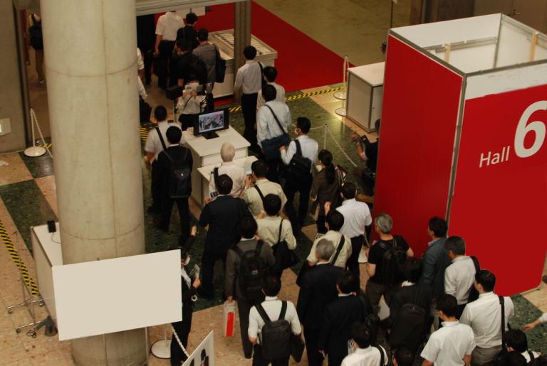 イベント入場シーンを変えるArU-codeの実力に迫る | イベントプラットフォーム｜EXPOLINE